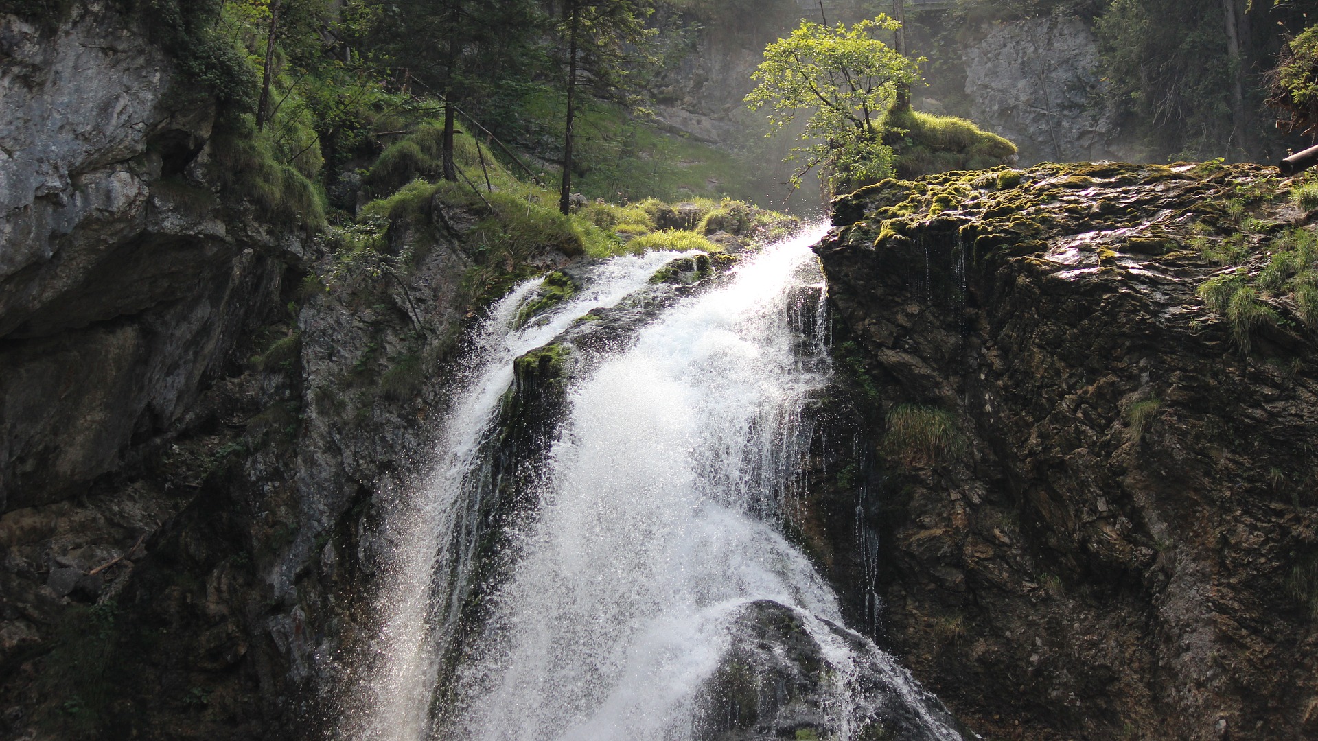 Wasserfälle in der Nähe von Salzburg | Wohlfühlhotels Wals
